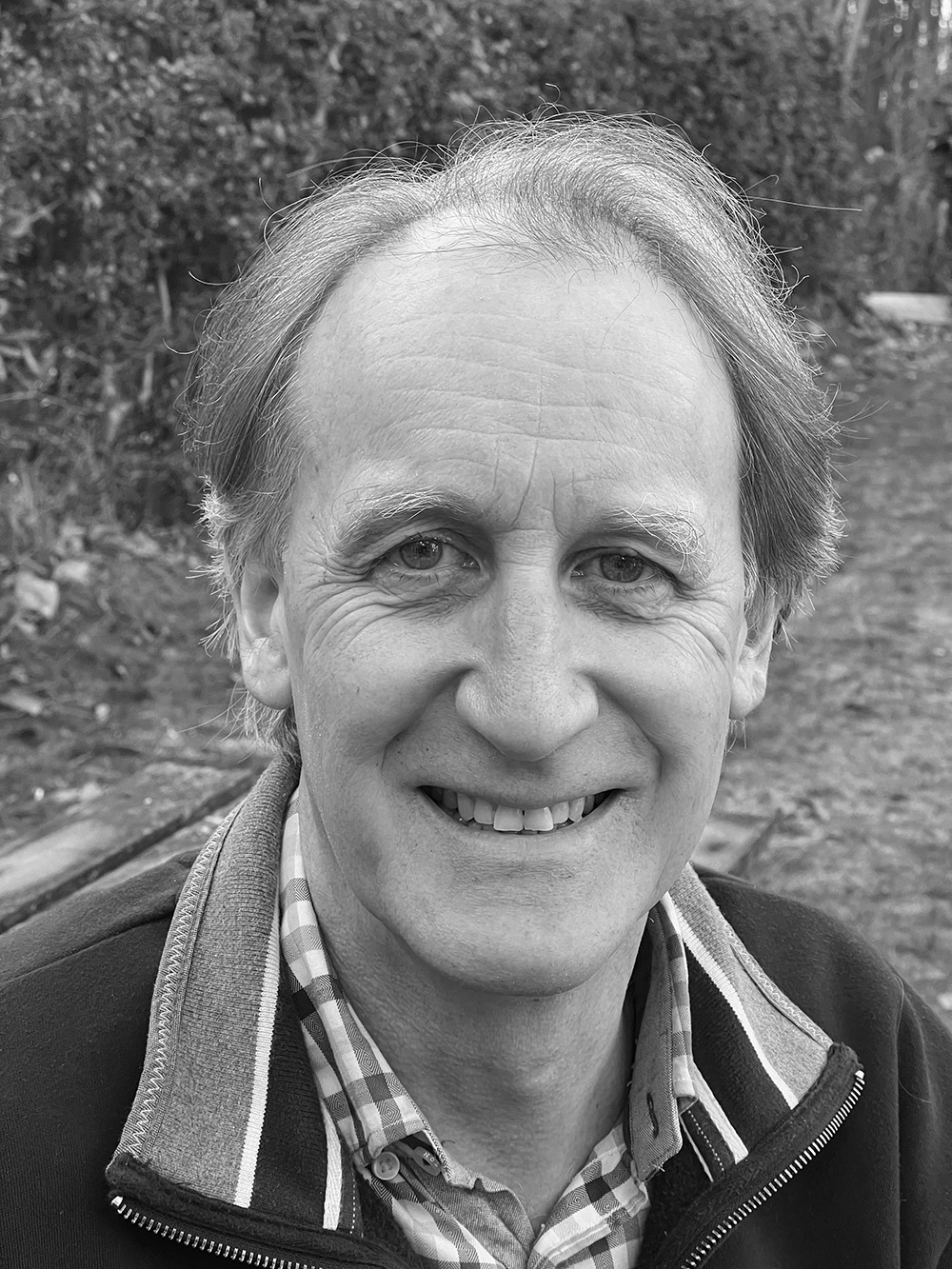 jonathan cubitt aca senior negotiator johnny is a qualified accountant ...